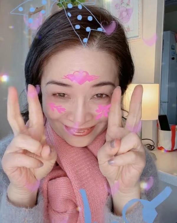 "Evil mother-in-law" Gu Yan exposed her recent situation, her eyes drooping, her skin sagging ...