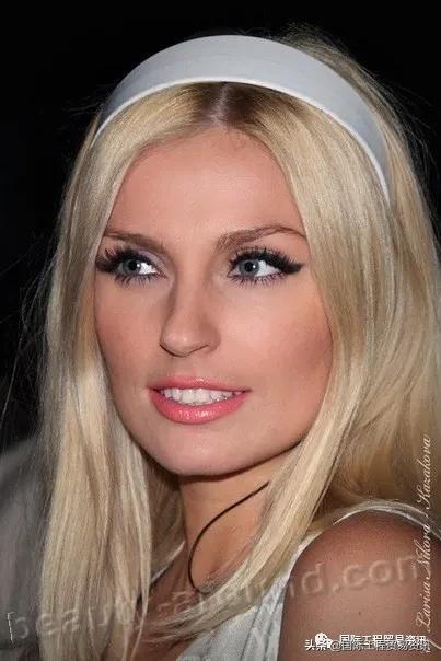 "Entertainment Stars" 2021 Top 25 Russian Beautiful Singers - iNEWS