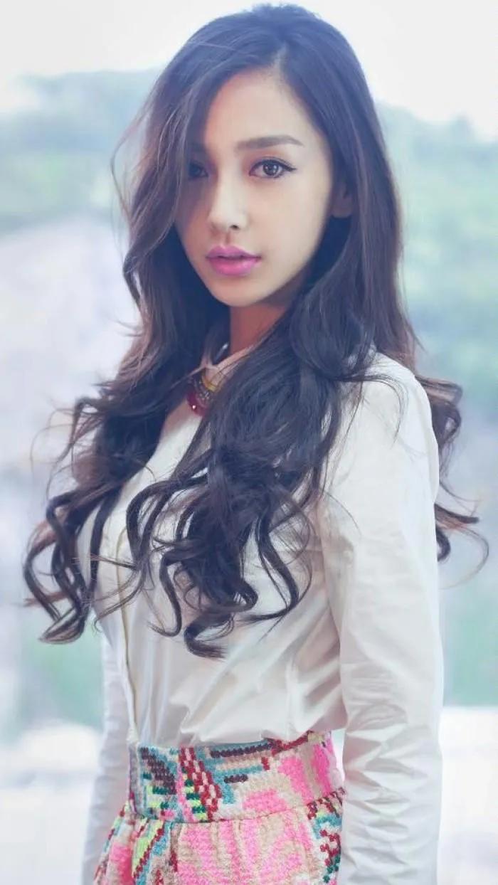 The comparison of Angelababy before and after plastic surgery, the ...