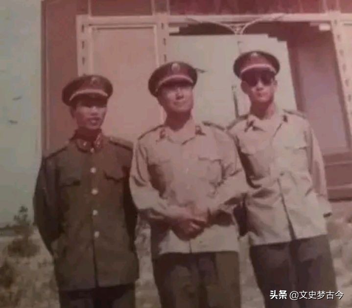 In 1985, Li Jijun was in charge of the 38th Group Army. Before taking ...