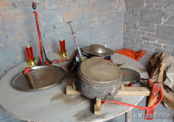 The main accompaniment instrument of Sichuan Opera - iNEWS