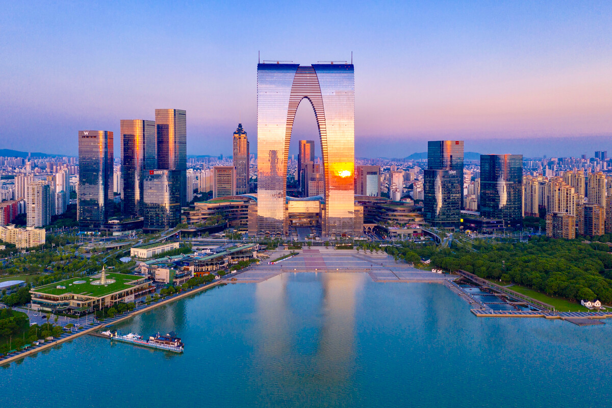 A landmark building in Suzhou, completed in 7 years, with a strange ...