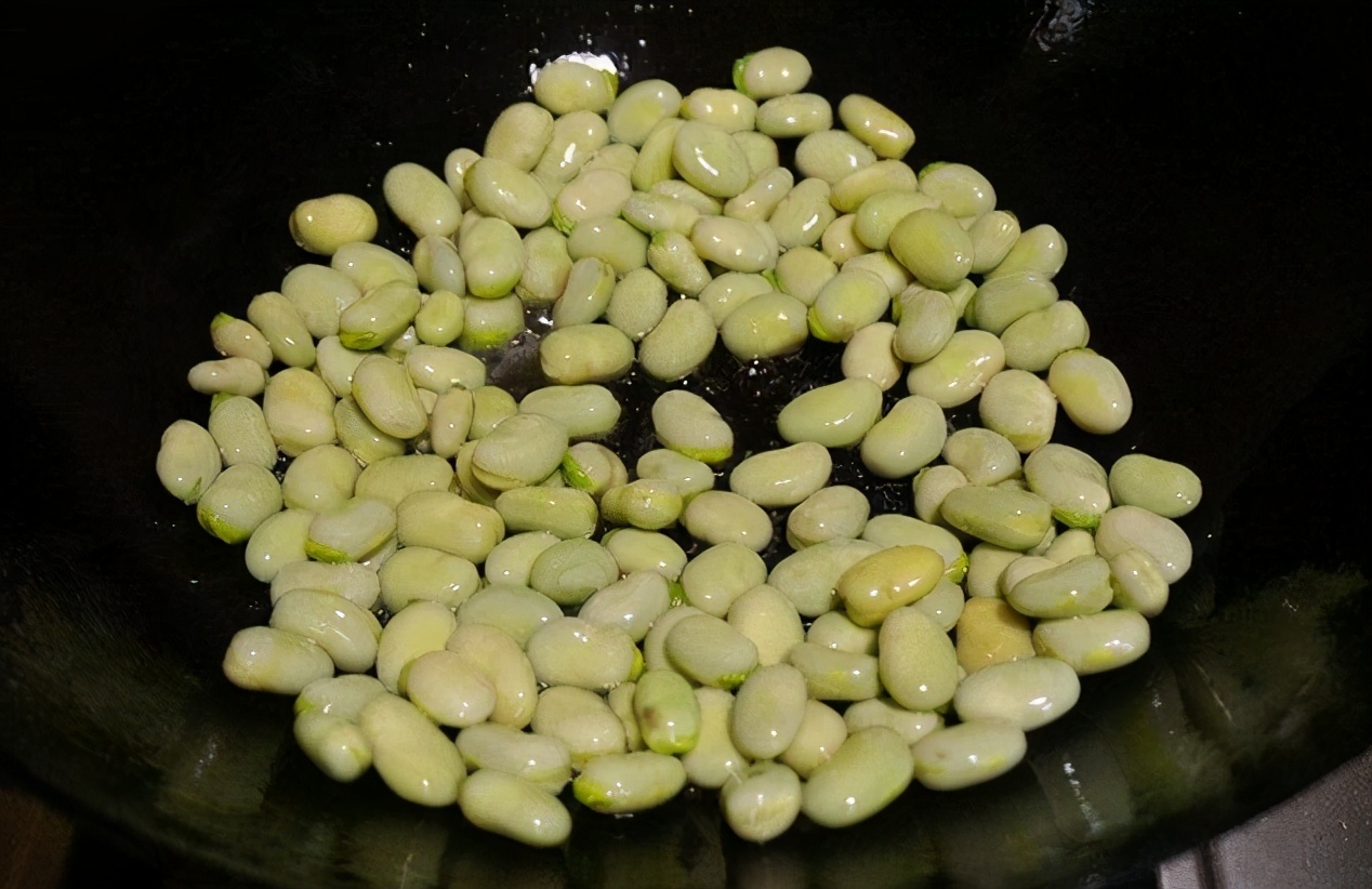 How to keep broad beans fresh?Don't freeze it directly, teach you a ...