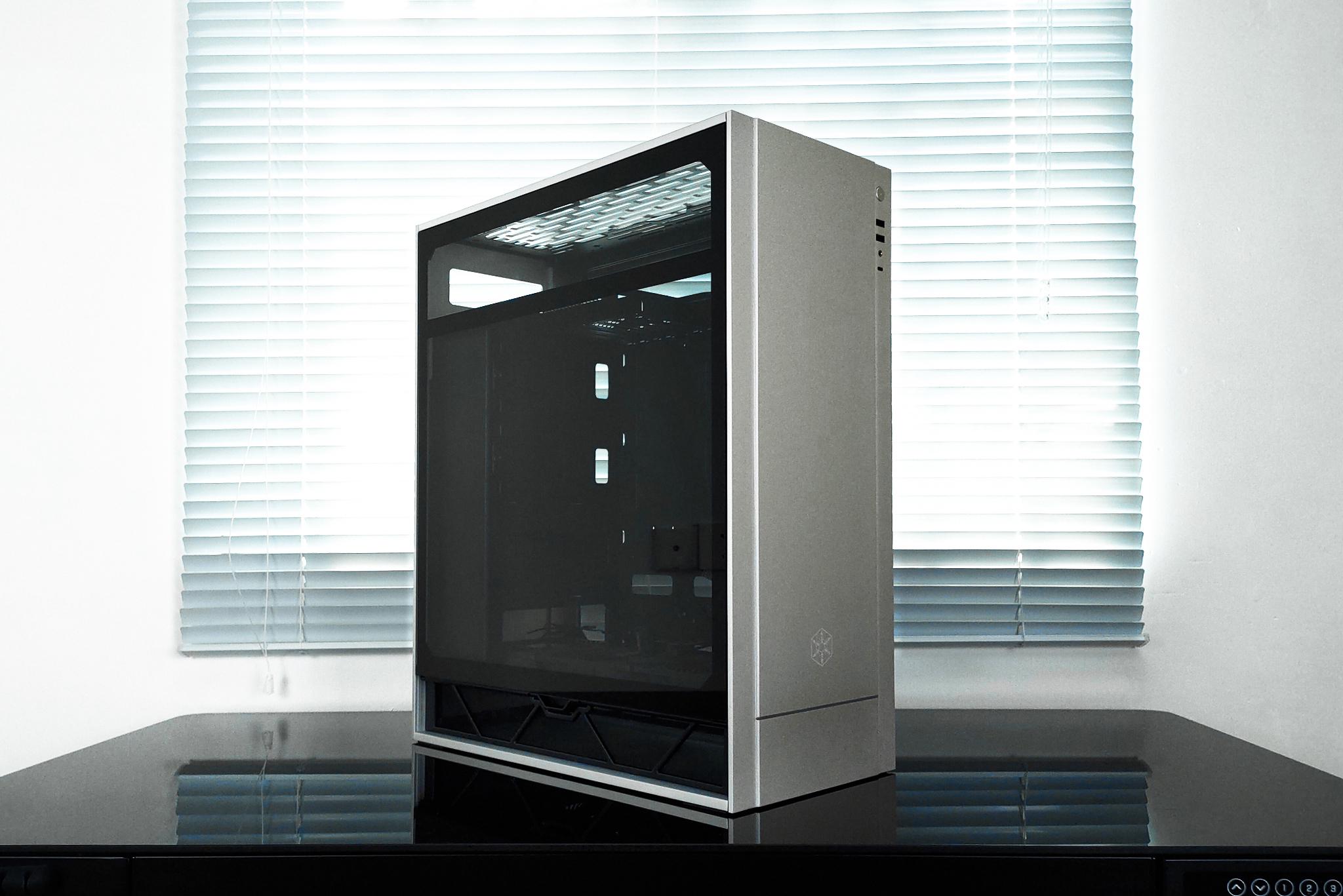 白色即為顏值，銀欣ALTA F1打造純白頂級垂直風道電競主機 - 資訊咖