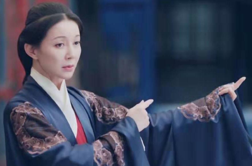 "Jade House Spring": What is the relationship between Liu Sanjue and ...