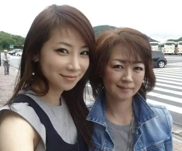 52 Years Old Japans Most Beautiful Witch Masako Mizutani Looks Like 20