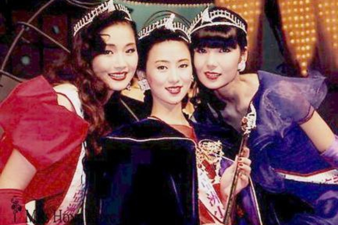 Weng Hong rarely took part in business performances for gold, 52-year ...