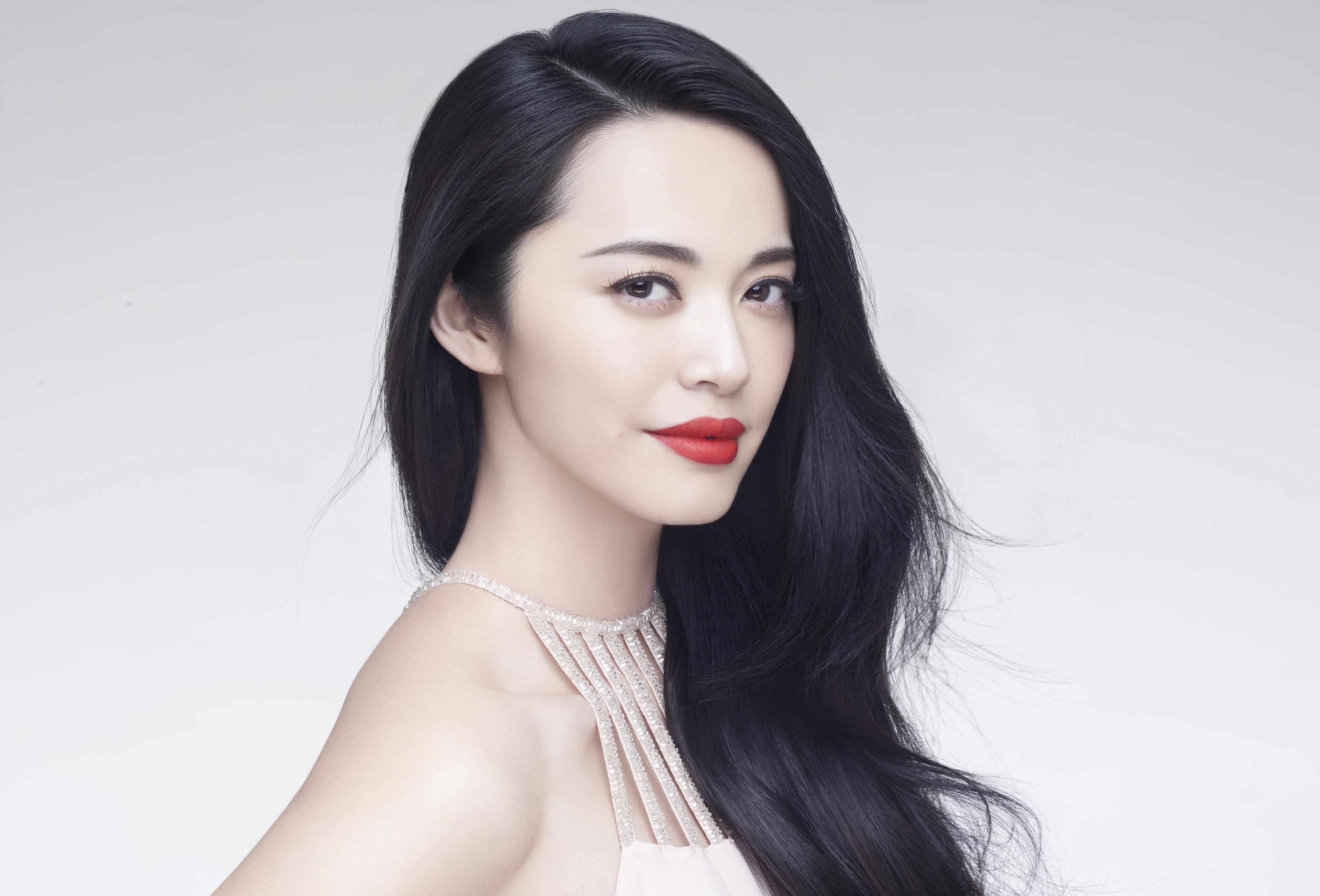 42-year-old "Big Mouth Queen" Yao Chen: No matter how hard she works, why is she still being ...