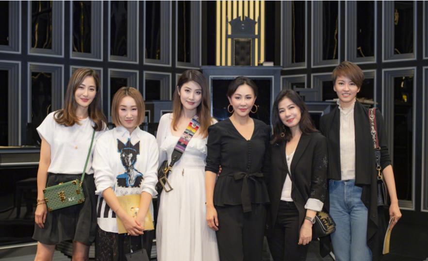 Gigi Leung's family of three and Chen Xiaodong, Andy Lau, Carina Lau ...