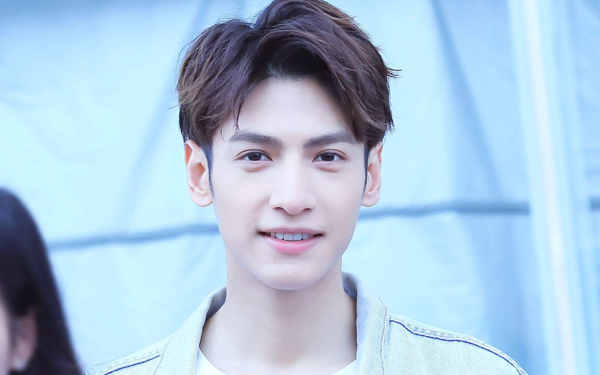 Gossip: Wang Yibo, Ju Jingyi, Xiao Zhan, Luo Yunxi, Yang Zi, Zhang ...