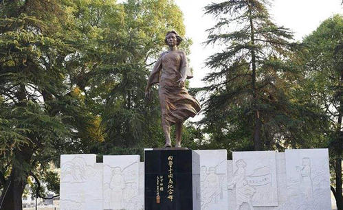 Xiang Jingyu: Cai Hesen's beloved wife, a heroine who dedicated her ...