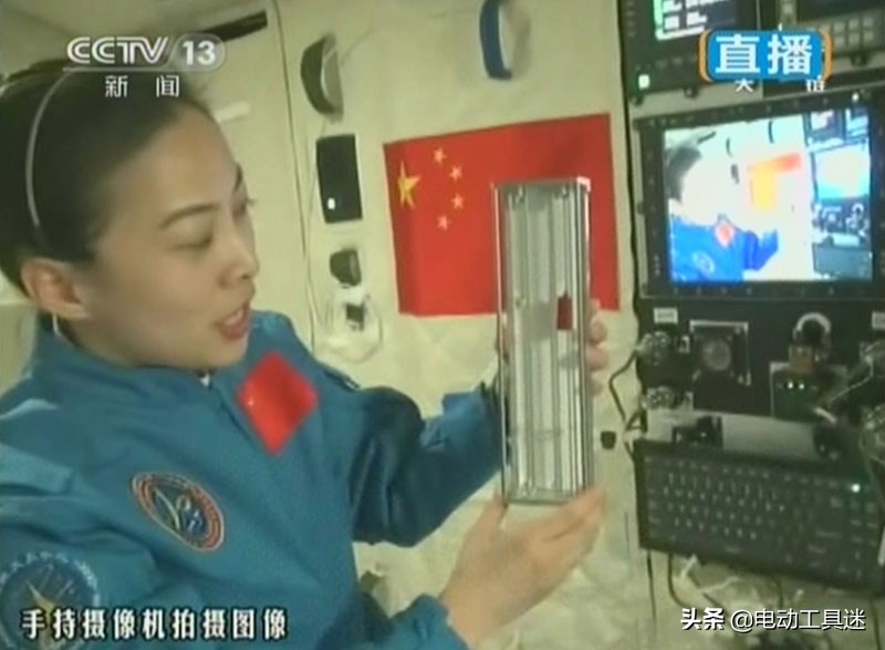 Wang Yaping: The first female astronaut, teacher, and hairdresser on a ...