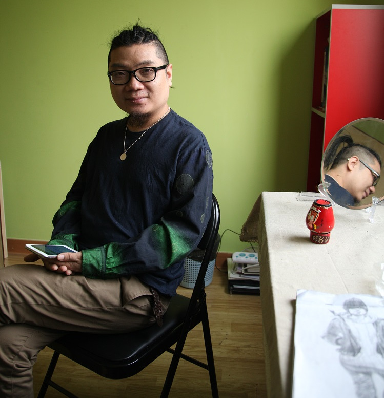 Cheng Qingsong comes out! The founder of the Golden Broom Awards, Cheng ...