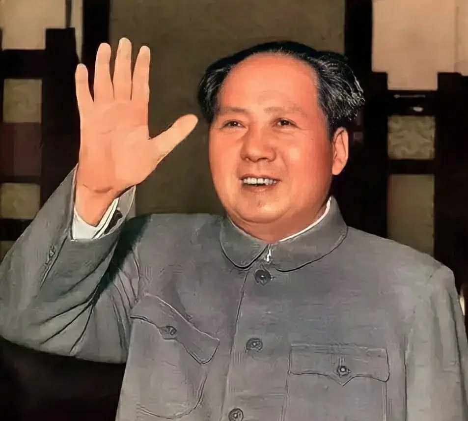A few people people mourn the photos of Mao Zedong, revealing how big ...