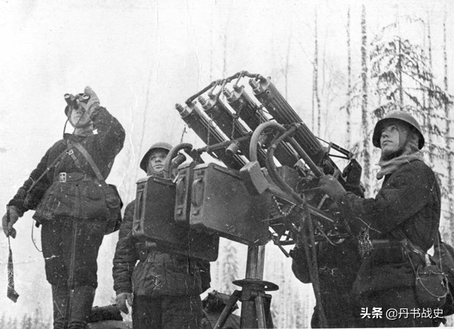 The roar of 4 water-cooled machine guns, the Soviet ZPU M4 anti ...