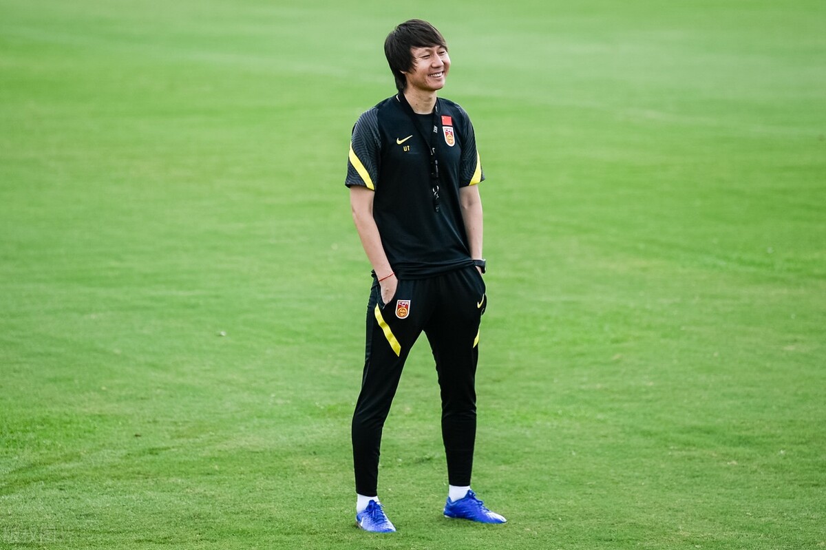 Personality determines fate-Xie Hui and Li Tie walked out of a ...