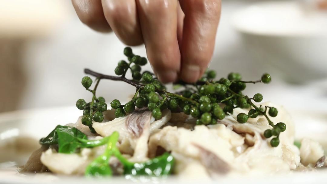 Simple and easy to learn "tengjiao fish", summer refreshing and high ...