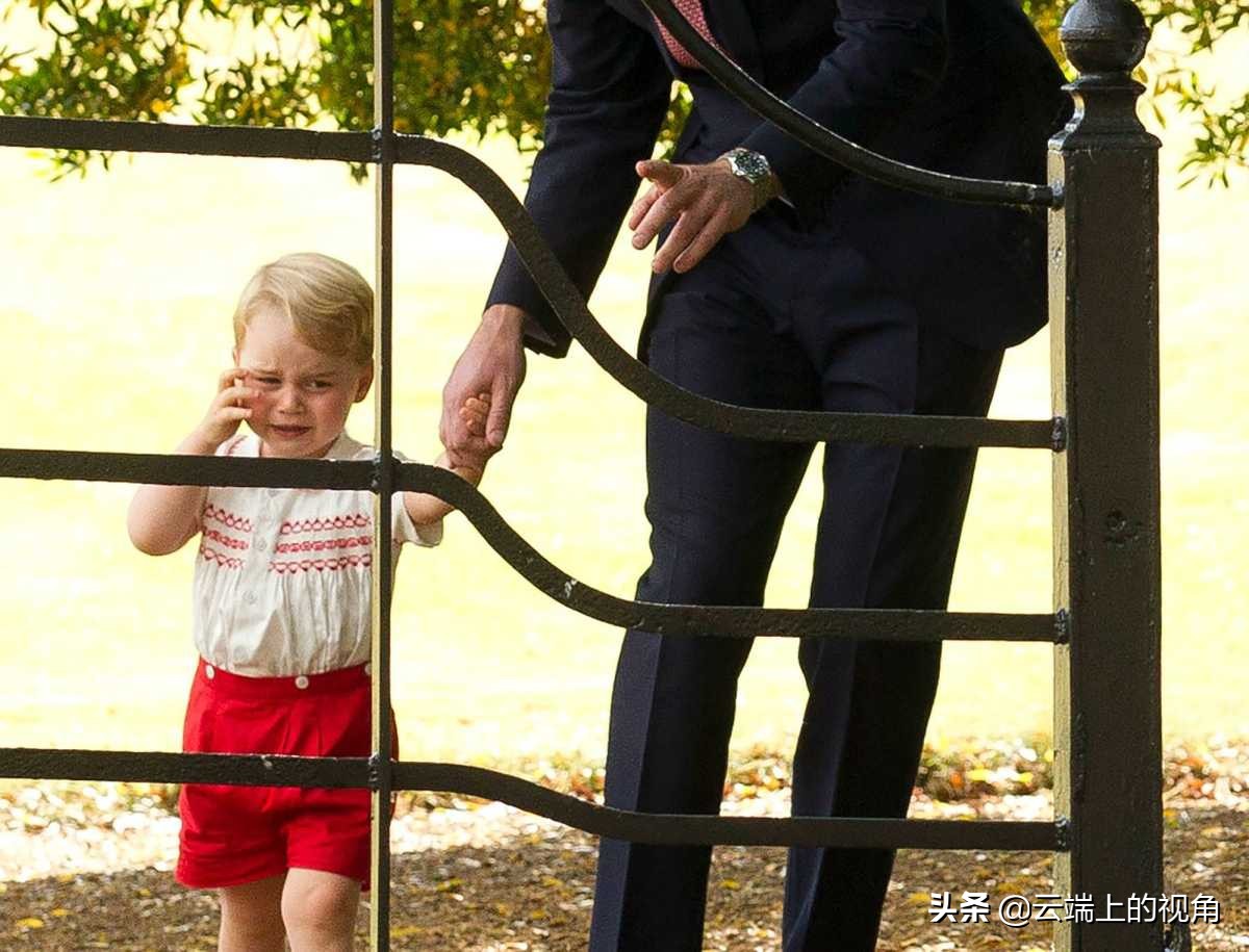 Prince George is always sullen, Princess Charlotte not only does not ...