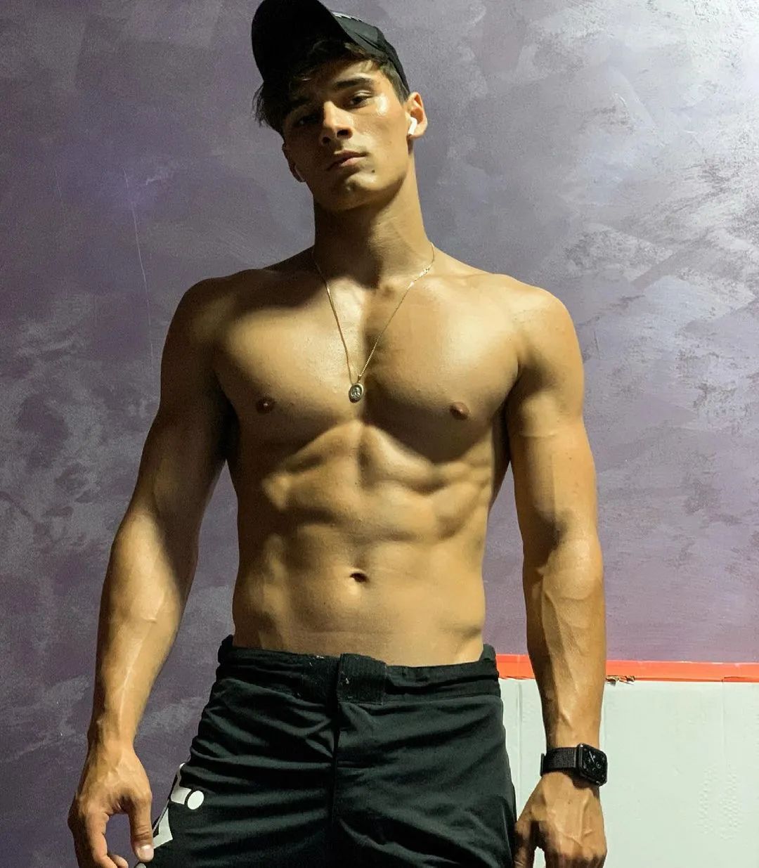 Bulgarian male model on the VERSACE Versace show, the face of a new ...