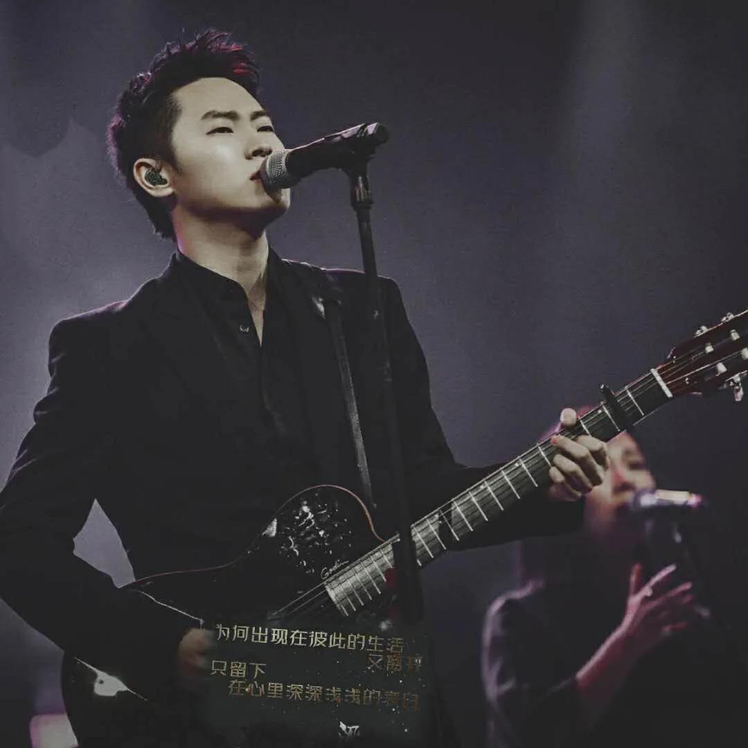 Rock and roll soul singer: Liang Bo - iMedia
