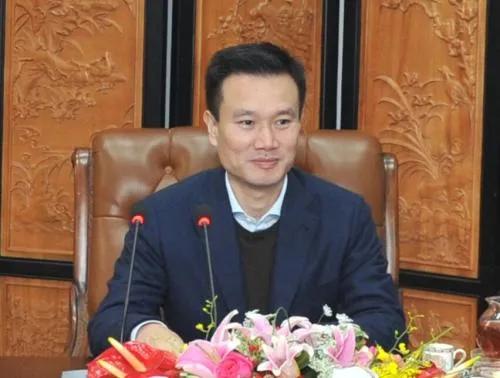 Mysterious wealthy businessman "Ye Jianming" - iNEWS