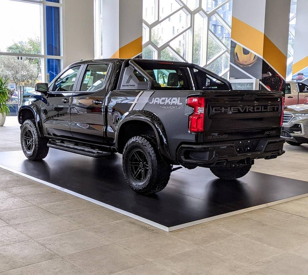 Raptor's new rival, Chevrolet Silverado Special Edition, equipped with ...