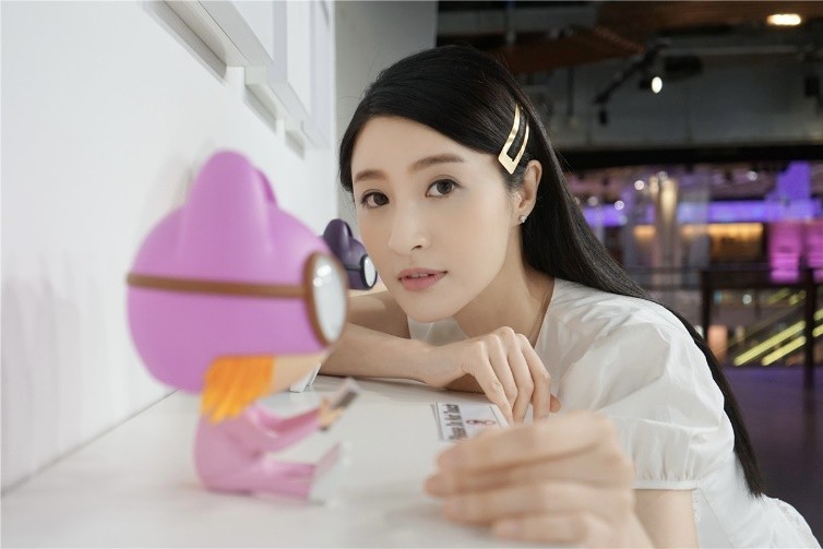 "A Strange Case against the Heavens" Lin Xiawei: Beautiful and sassy, gentle and capable - iNEWS