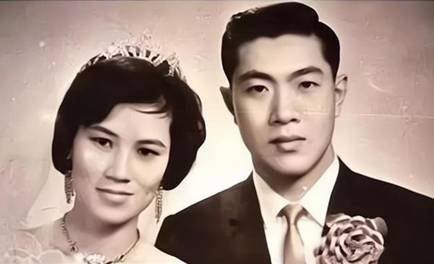 The most successful mother: After widowhood, all 13 children have ...