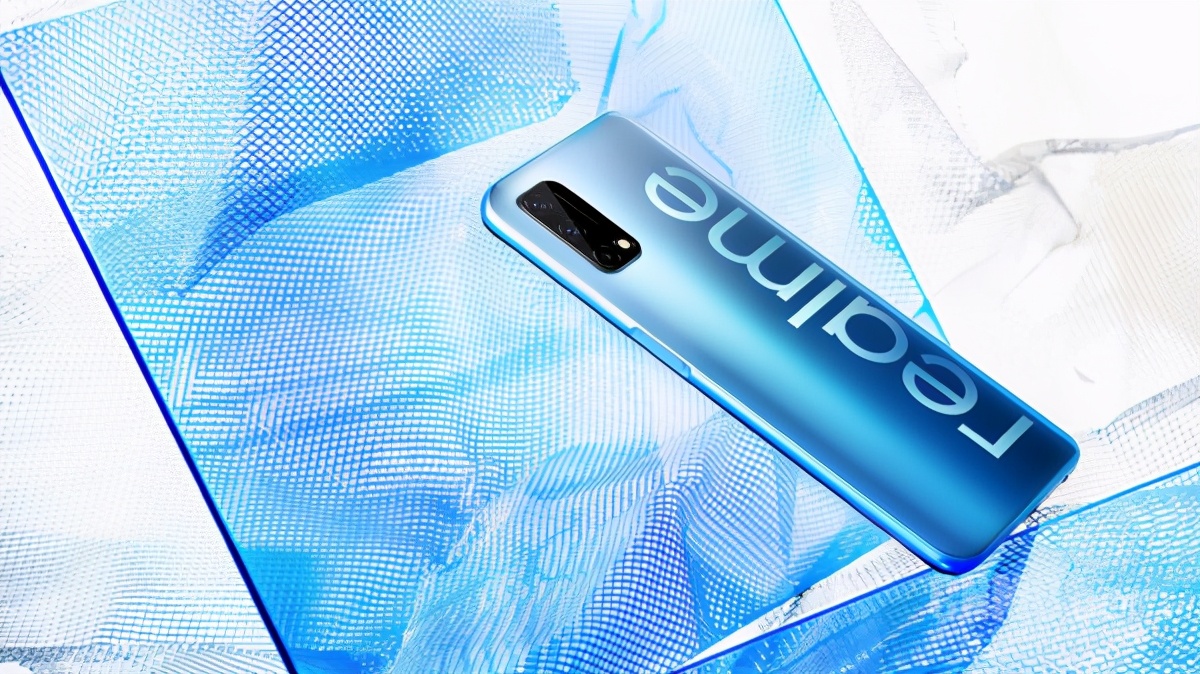 There is "no need" to buy the most expensive mobile phone. These 3 cost ...