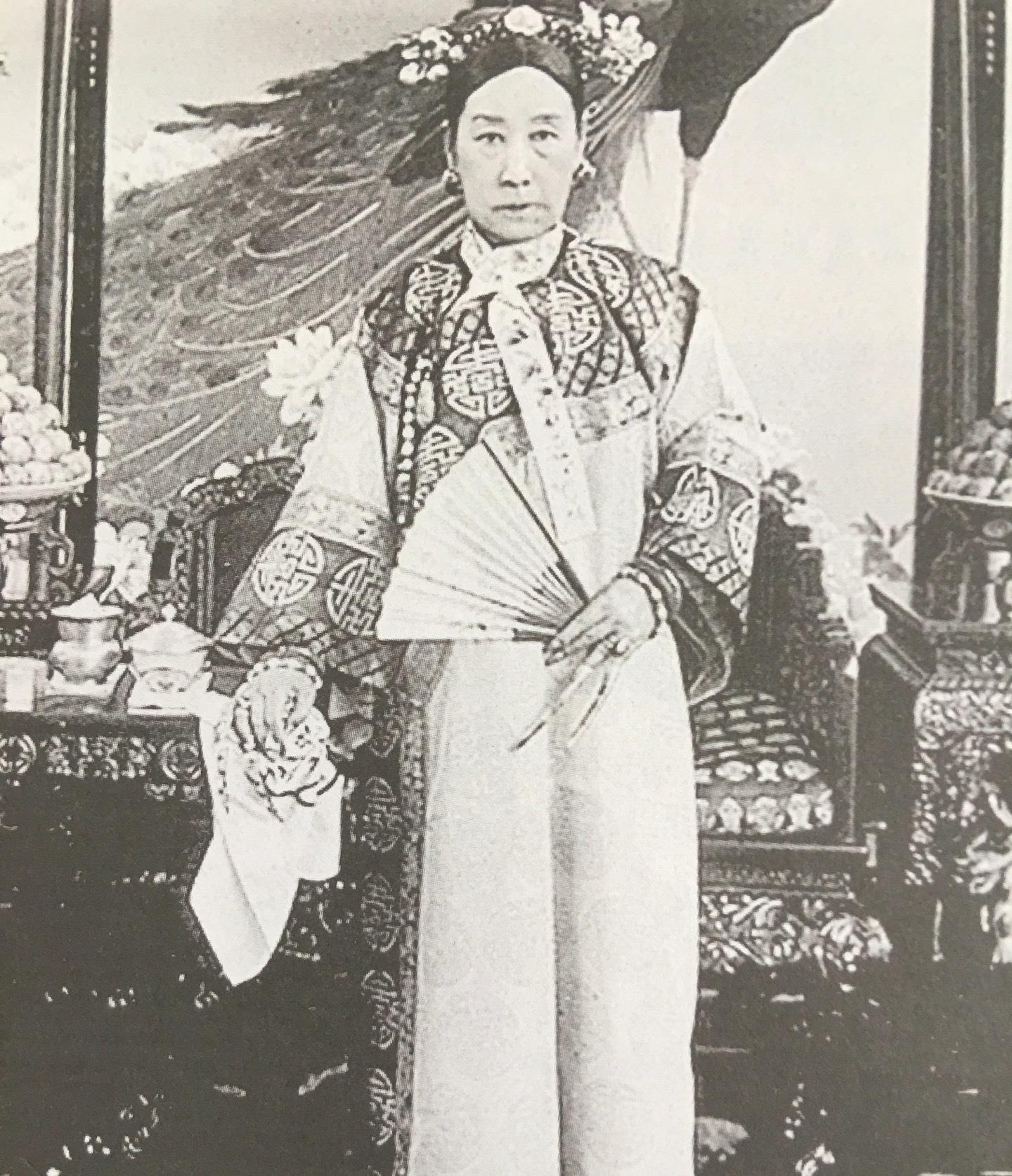 Real portrait of Cixi: It has been collected by the American Museum ...