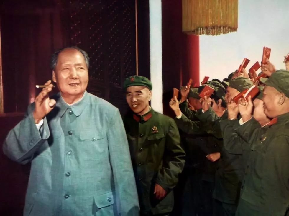 Mao Zedong's "smoking", you can pumping 50 in one day, for the last two ...