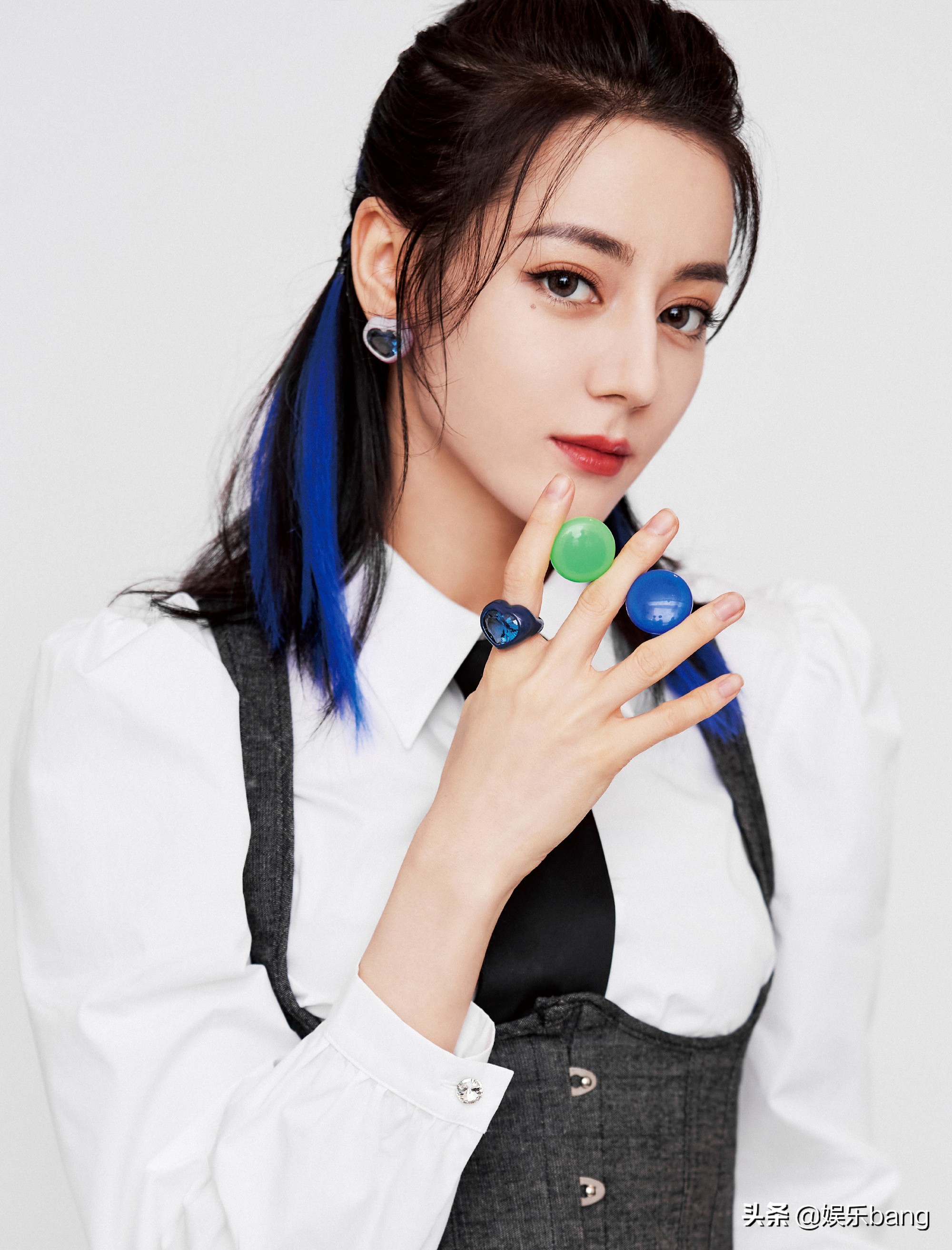 How important is star temperament?Yang Mi Rebha Guan Xiaotong has the same blue highlighting ...