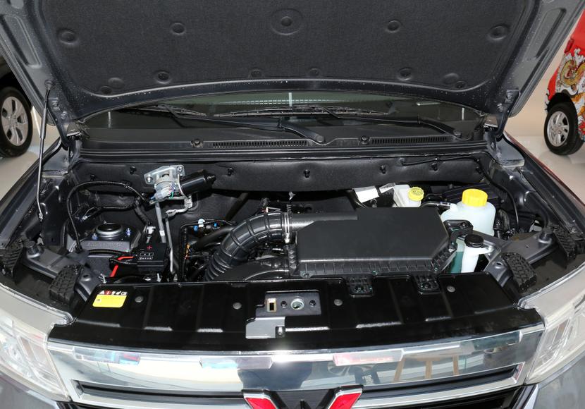 The quality of Wuling Zhengtu is old and bright, and the youth-type ...