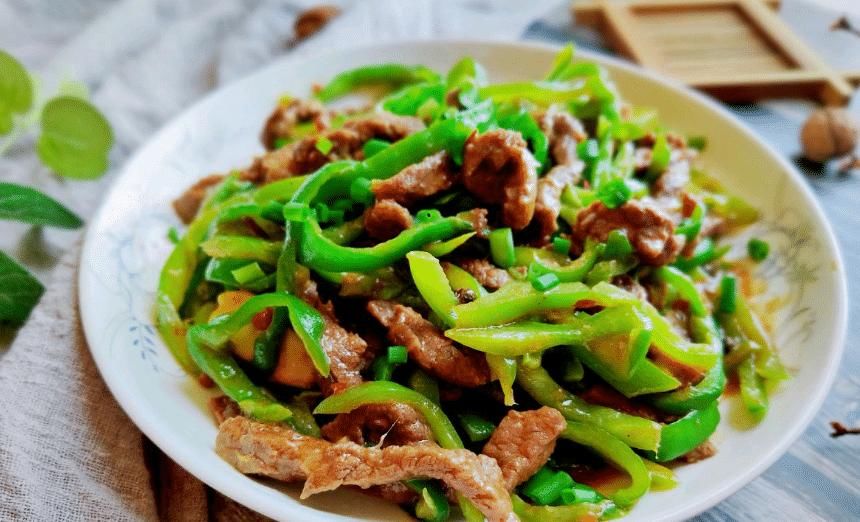Unstoppable delicious!Stir-fried beef with green peppers with delicious ...