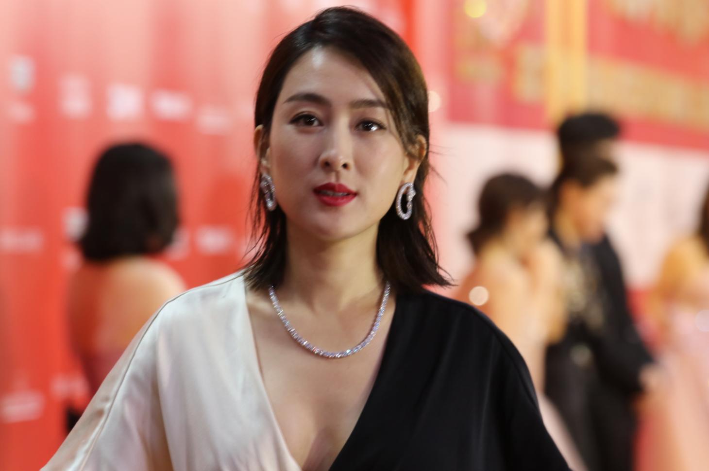 Driven out of the house by Kong Linghui, speak for Li Xiaolu, Ma Su: No barber is innocent - iNEWS