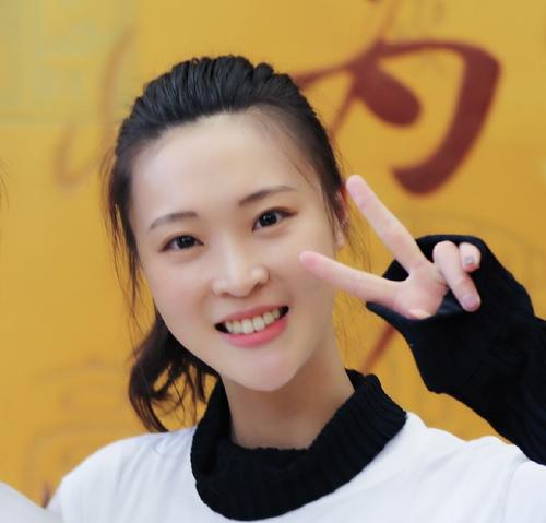 Volleyball star Hui Ruoqi: The tall goddess marries the short doctor ...