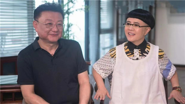 55-year-old Liu Chunyan shares daily life, a family of three warm and ...