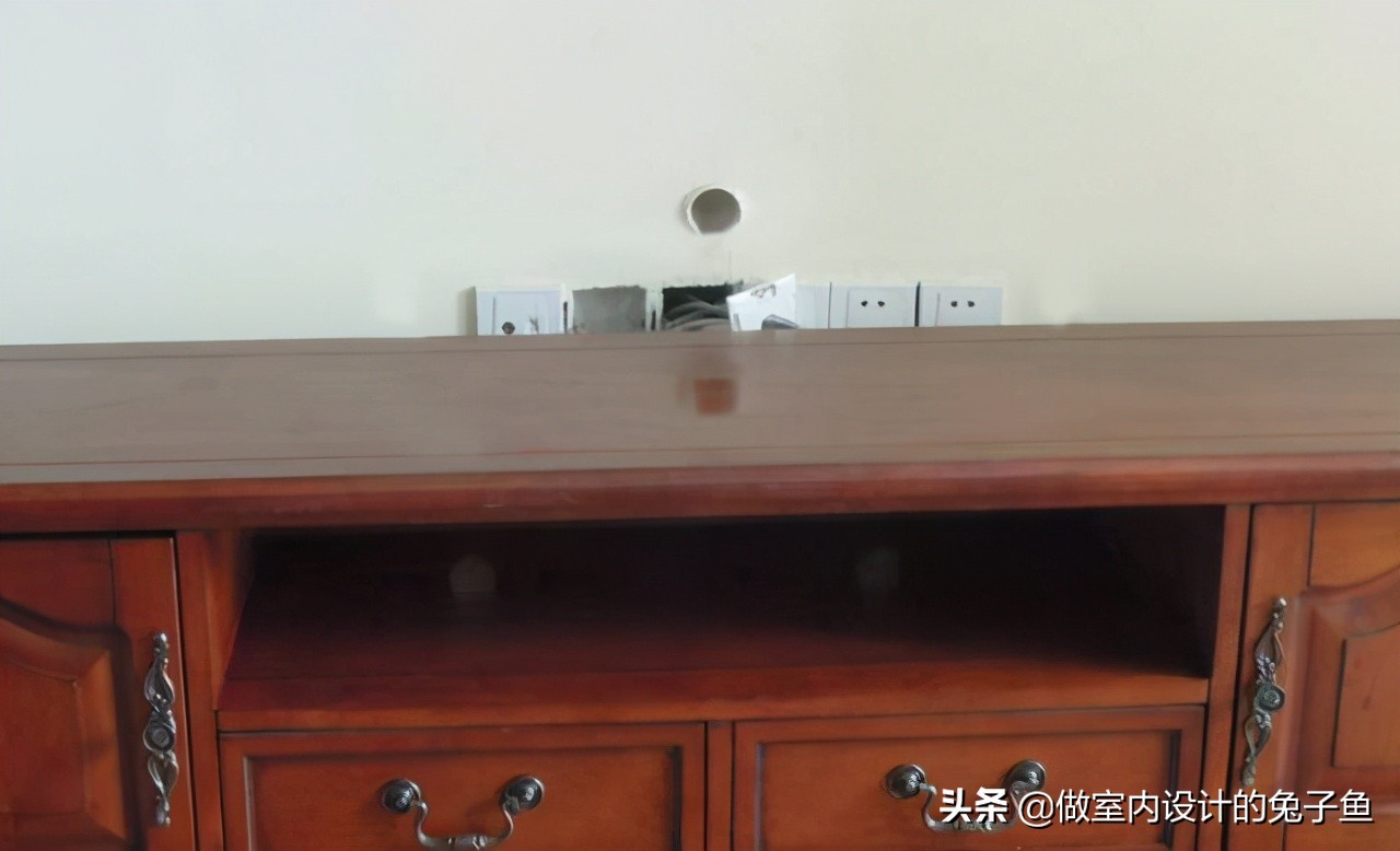 How to arrange the TV wall socket?The details are small, but there are ...