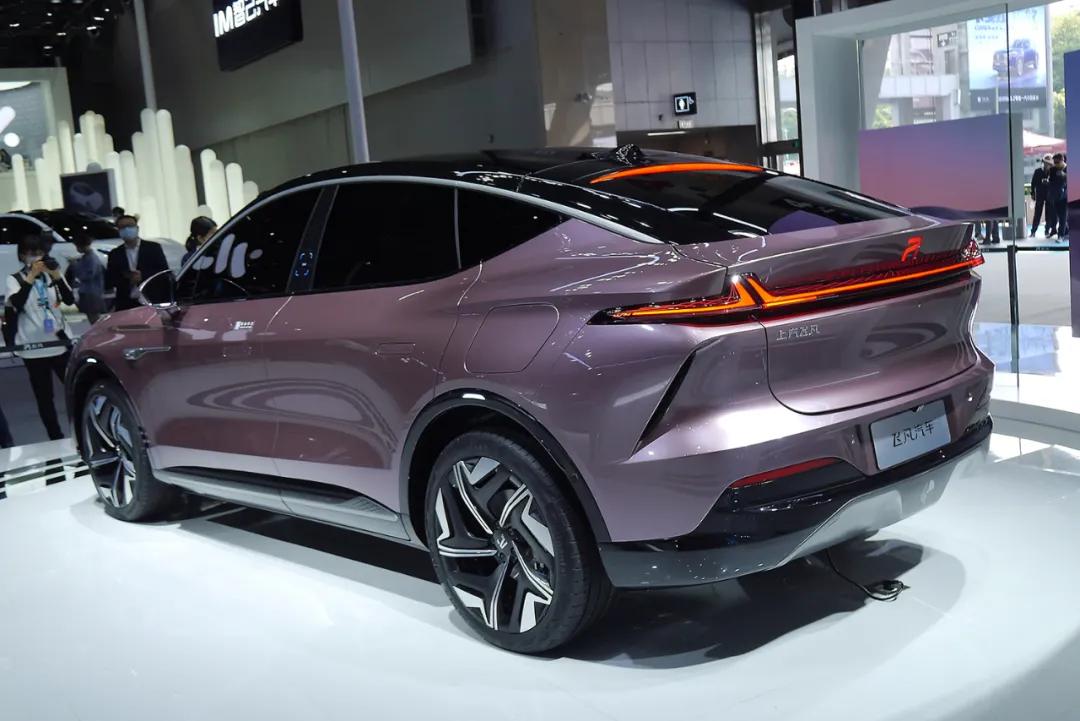 "Four-wheel drive" Feifan R7 + MARVEL R team up - iNEWS