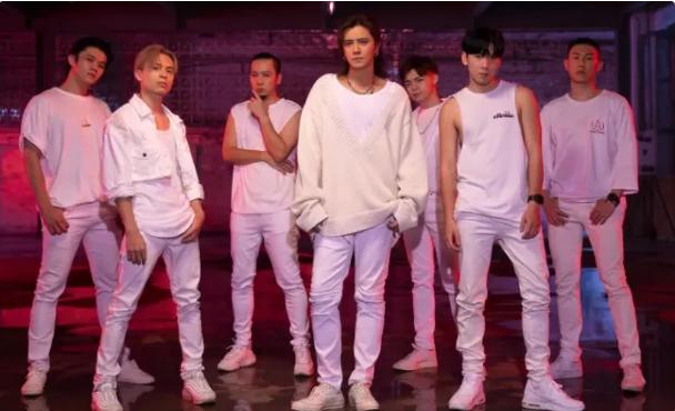 Inferior stars are ready to move, Luo Zhixiang sings, Meng Meiqi ...