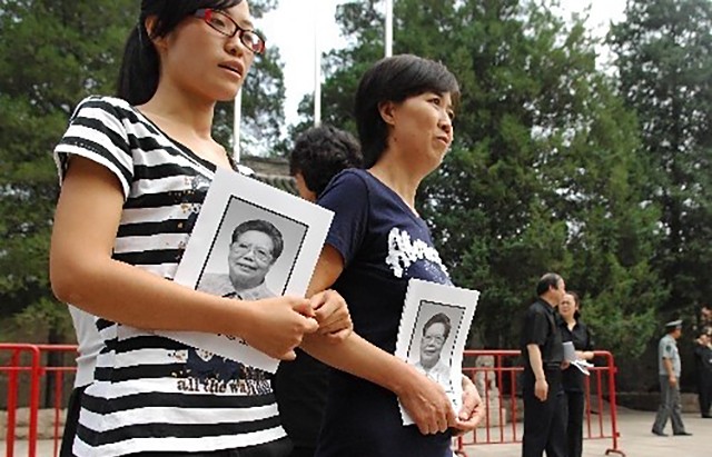 Zhuo Lin's memorial service: 10,000 people at the scene bid farewell ...