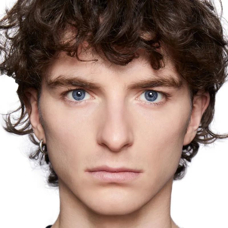 Popular Belgian dancer, a new male model in the fashion circle - iNEWS