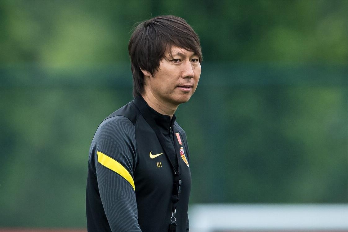 In the top 12 match, Li Tie issued a dead order: the players on the ...