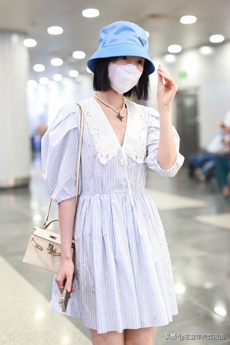 Mao Xiaotong, "Goddess Catching", "Splendid Weiyang", "A Slight Smile ...