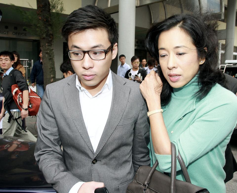 Huo Qigang did not attend her mother's wedding, and Zhu Lingling ...