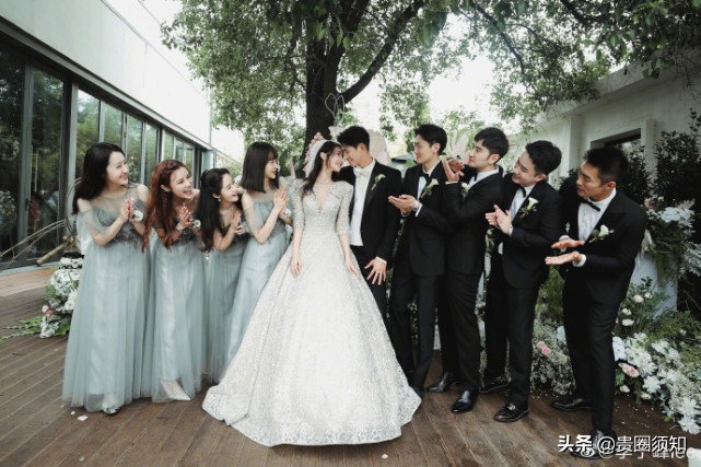 Li Zifeng confessed to his wife in the wedding photos: I only belong to ...