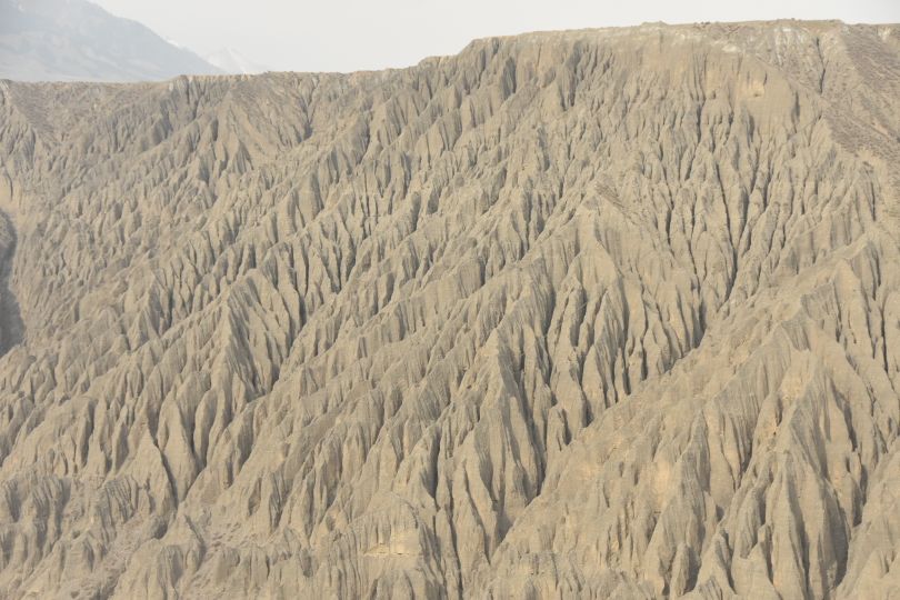 Dushanzi Canyon - iNEWS