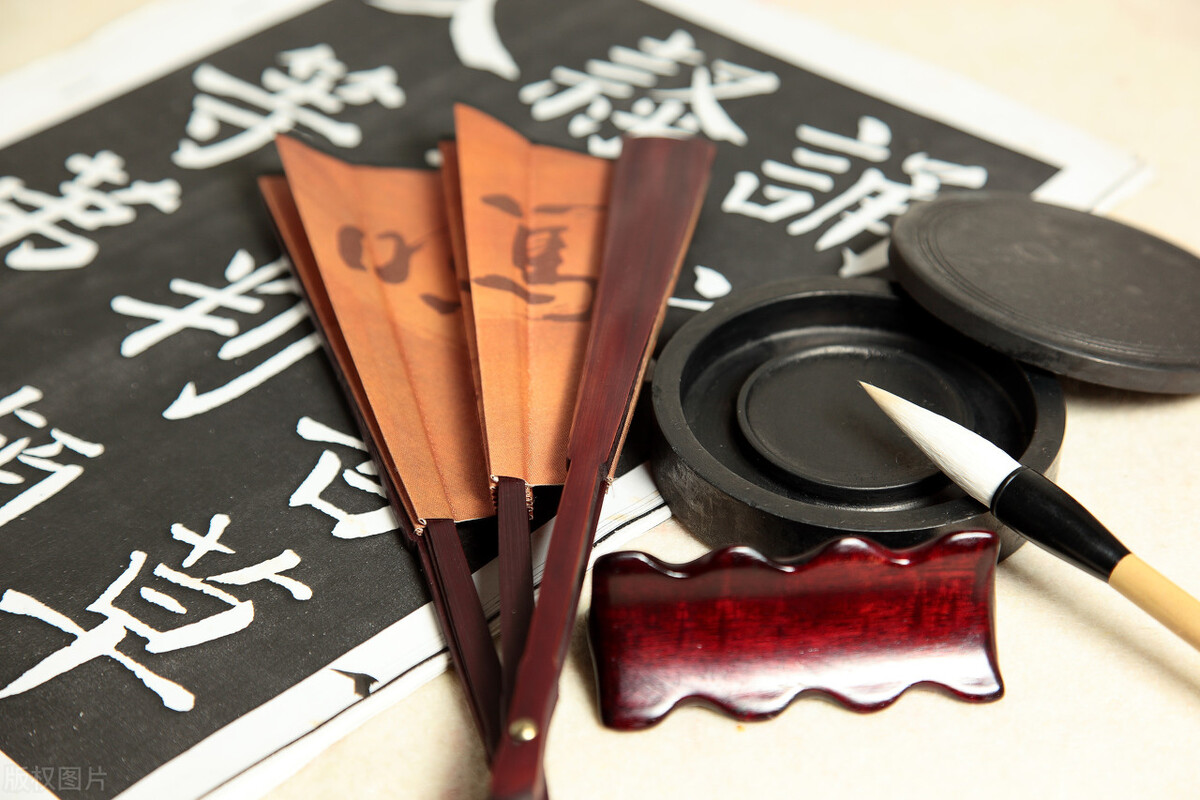 Do you have to "rely on the body" to practice calligraphy? Look at ...