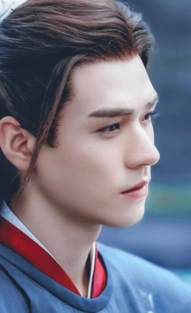 "Siming" is about to start shooting, Yang Mi's partner Gong Jun staged ...