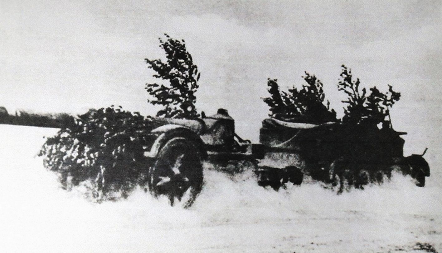 The 210mm Mörser 18 heavy mortar gun of the German artillery of World ...